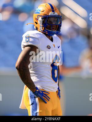 Pittsburgh running back Rodney Hammond Jr. (9) plays against Virginia ...
