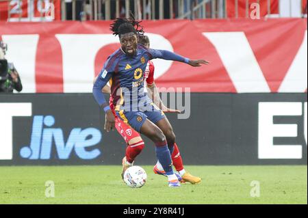 Manu Kone of AS Roma play the ball during Atalanta BC vs AS Roma, 18 ...