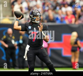 Buffalo Bills wide receiver Mack Hollins (13) runs on the field during ...