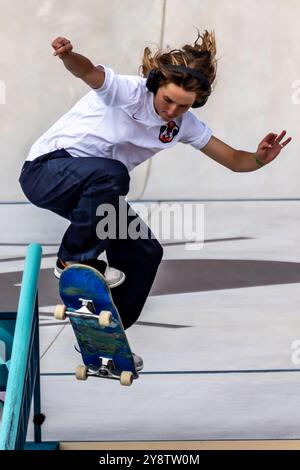 Poe Pinson (USA) competes in the Skateboarding Street W Finals 2024 ...