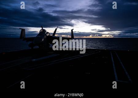 PACIFIC OCEAN (Oct. 2, 2024) The Nimitz-class aircraft carrier USS ...