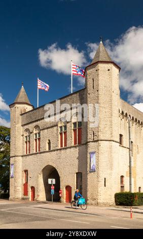 The Kruispoort, a medieval city gate in the historical center of Bruges ...