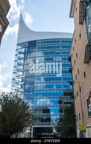 The Blade high-rise building, the tallest building in Reading ...