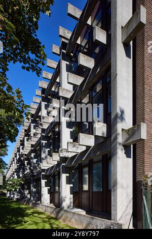 FLSmidth, Bygning S (Building S), designed by FLSmidth Arkitektkontor ...