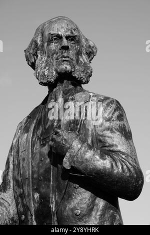 Statue of Henry Styleman le Strange standing proudly on the Green at ...