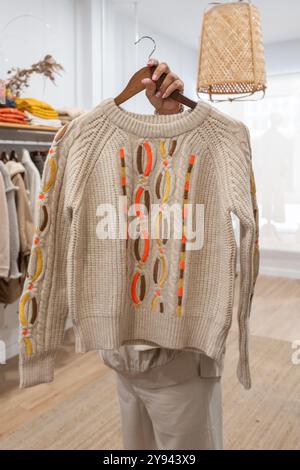 Interior of modern trendy cream colored kitchen Stock Photo - Alamy