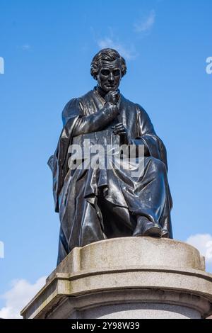 Statue of Doctor Thomas Graham 1805-1869 George Square Glasgow with ...