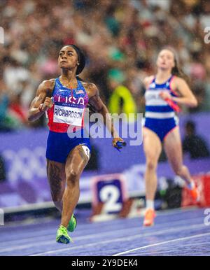 Sha'Carri Richardson winning in the 4X100 meters relay at the Paris ...
