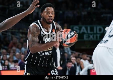 Tyrique Jones of Partizan Mozzart Bet Belgrade warms up during the ...