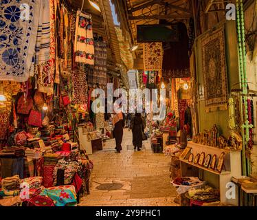 The Arabic suq in the historic old city of Jerusalem, Israel., Middle ...