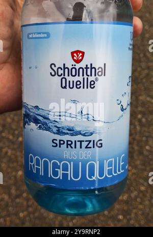 Schönthal Quelle aus der Rangau Quelle, Mineralwasser der Bad ...