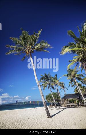 Puka beach in tropical paradise boracay island philippines Stock Photo ...