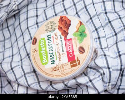 Bonfesto Mascarpone cheese Stock Photo - Alamy