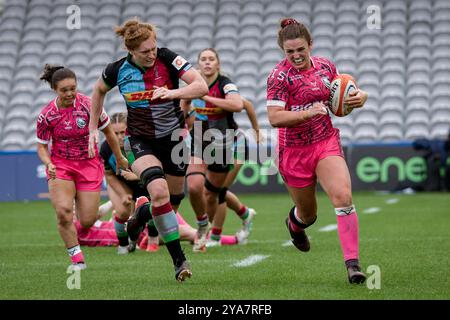 Hartpury, England, UK, 11 October 2025. Jake Garside of Worcester ...