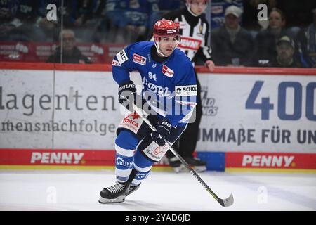 Phil Hungerecker (Schwenninger Wild Wings) Schwenninger Wild Wings ...