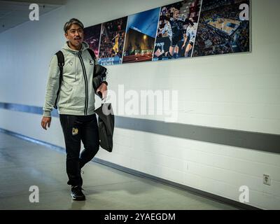 Kenji Sato (MHP Riesen Ludwigsburg, Co-Coach), Lars Masell (MHP Riesen ...