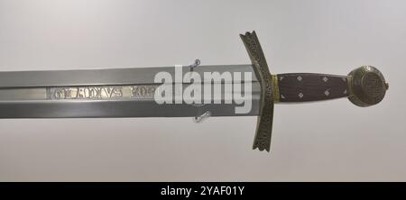Sword belonging to King Sancho IV of Castile (1258-1295). National Arms ...