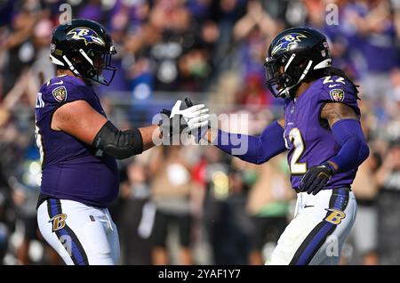 Baltimore Ravens tackle Roger Rosengarten (70) blocks during the first ...