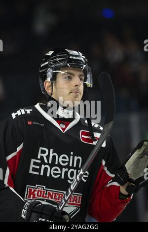 Robin van Calster (Cologne Sharks, Forward, #5); Jan Luca Sennhenn ...