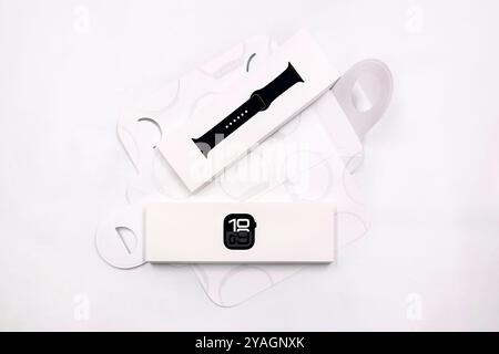 packaging with new released 2024 Apple Watch series 10 smartwatch setup ...