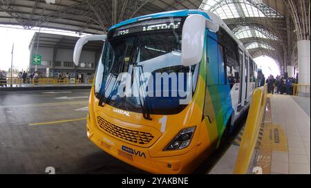 GYE BUSES FEEDER BUSES Guayaquil, Monday, October 14, 2024 The mayor of ...