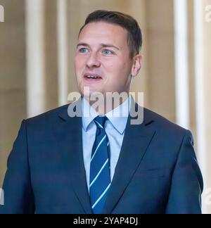 Health Secretary Wes Streeting arrives in Downing Street, London, for a ...