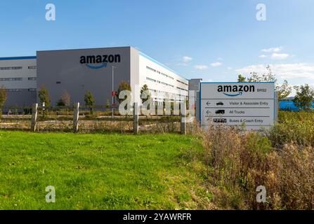 Amazon Fulfilment centre BRS2, warehousing and distribution building ...