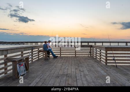 Stunning sunset views from Hunting Island State Park, in the Sea ...