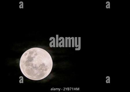 October 2024 Lunar calendar, Moon cycles, Moon Phases Stock Photo - Alamy