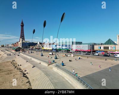 Funland amusement arcade and Blackpool Tower Stock Photo - Alamy