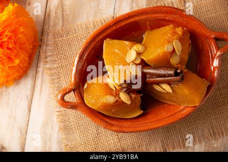 Calabaza en Tacha. Spiced Candied Pumpkin. Mexican dessert whose main ...