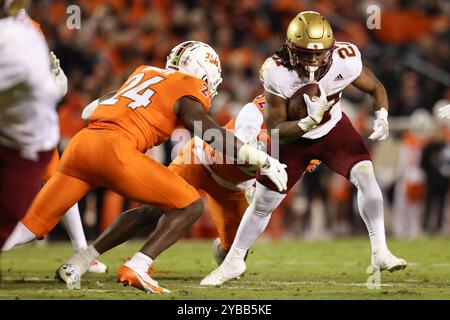 Boston College running back Turbo Richard (2) scores a touchdown during ...