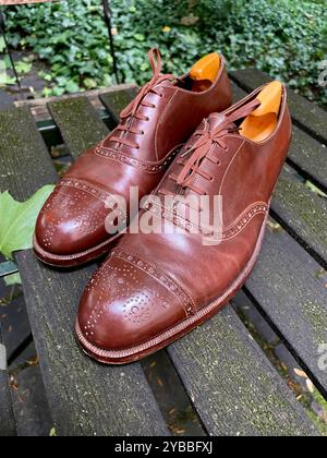 Premium Vintage 1960 British Handmade Bespoke Shoes. Square round toe ...
