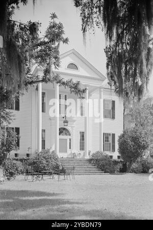 Radcliffe Cheston, Jr., Friendfield Plantation, residence in Georgetown ...