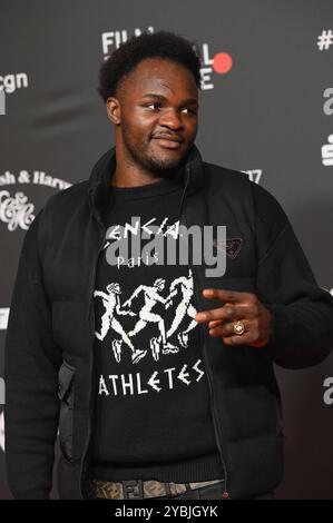 Boxer Nelvie Tiafack kommt zum Screening des Films uferpark - Gute ...