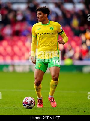 Ben Chrisene of Norwich City on the ball during the Sky Bet ...