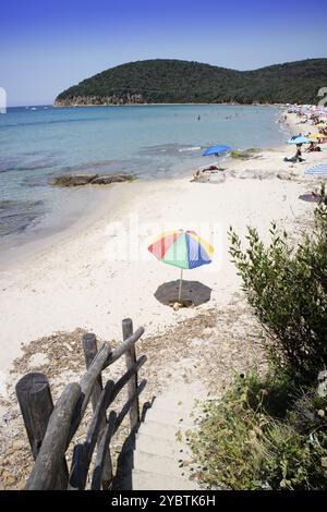 Photographic documentation of the white beach of Cala Violina Follonica ...