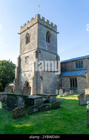 Holy Cross church, Chiseldon, Wiltshire Stock Photo - Alamy