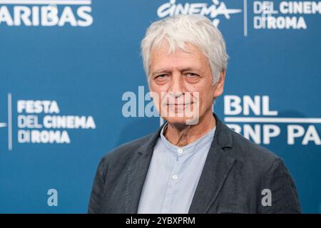 Fabrizio Bentivoglio attends a photocall during the 41th Giornate ...