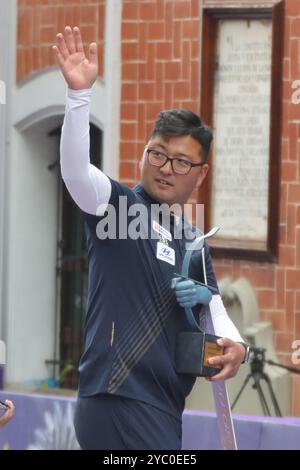 The gold medal winner Kim Woojin (KOR) and the bronze medal winner Dong ...