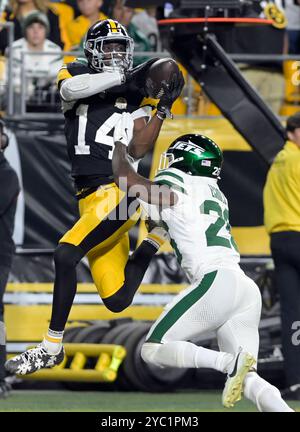 Pittsburgh Steelers cornerback Brandin Echols (26) defends during a pre ...