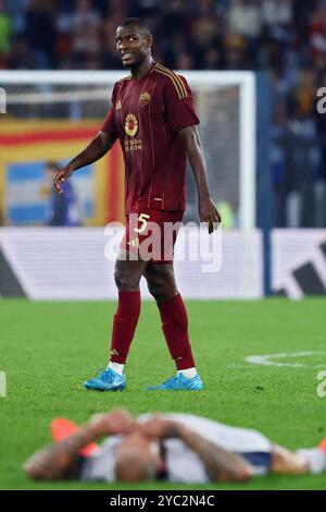 Evan Ndicka of AS Roma looks on during the Serie A Enilive match ...