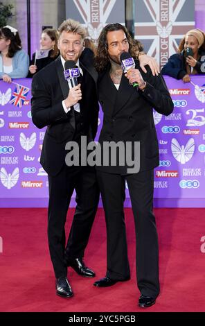 Sam Thompson (left) and Pete Wicks arrive for the National Television ...