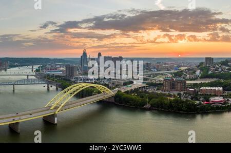 Cincinnati, Ohio with cars on Daniel Carter Beard Bridge highway near ...