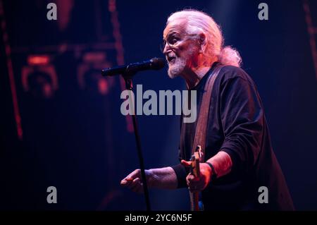 David Freiberg von Jefferson Starship live bei einem Konzert in der ...