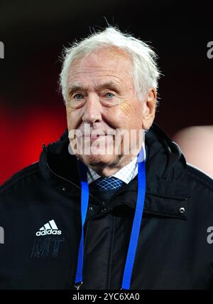 Commentator Martin Tyler before the Premier League match at the City ...