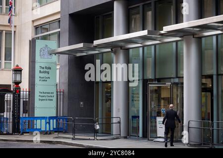 Entrance to the Rolls Building, Royal Courts of Justice, Business and ...