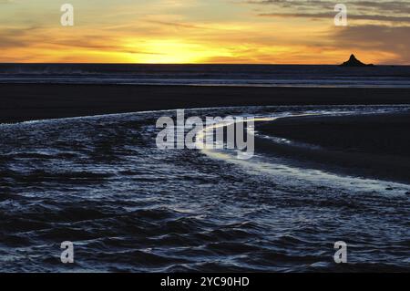Sunset at Rapahoe Beach near Greymouth, Westland, South Island, New ...