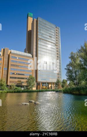 Atrium Tower commercial building, Pianosee, Potsdamer Platz, Tiergarten ...