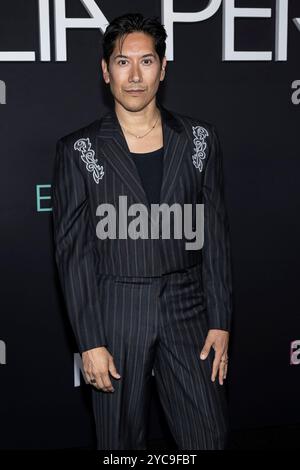 Carlos Eric Lopez attends the arrivals of the Netflix Premiere of ...